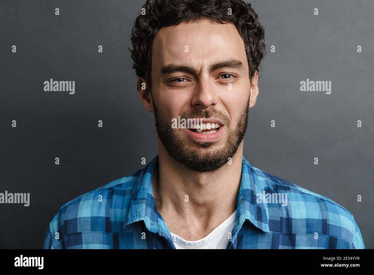 Confused guy hi-res stock photography and images - Alamy Confused guy hi-res stock photography and images - Alamy