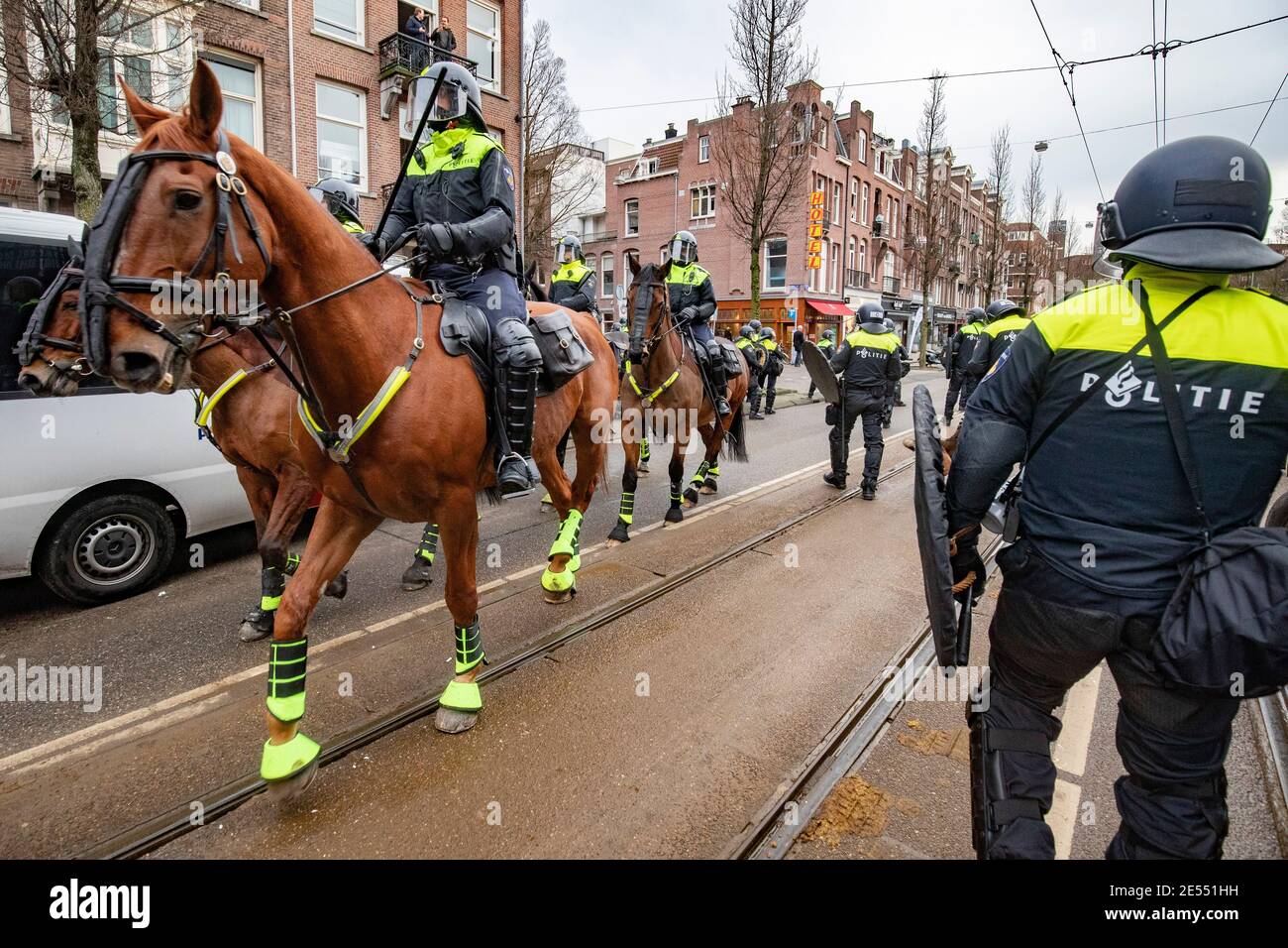 Hulpdienst hi-res stock photography and images - Alamy