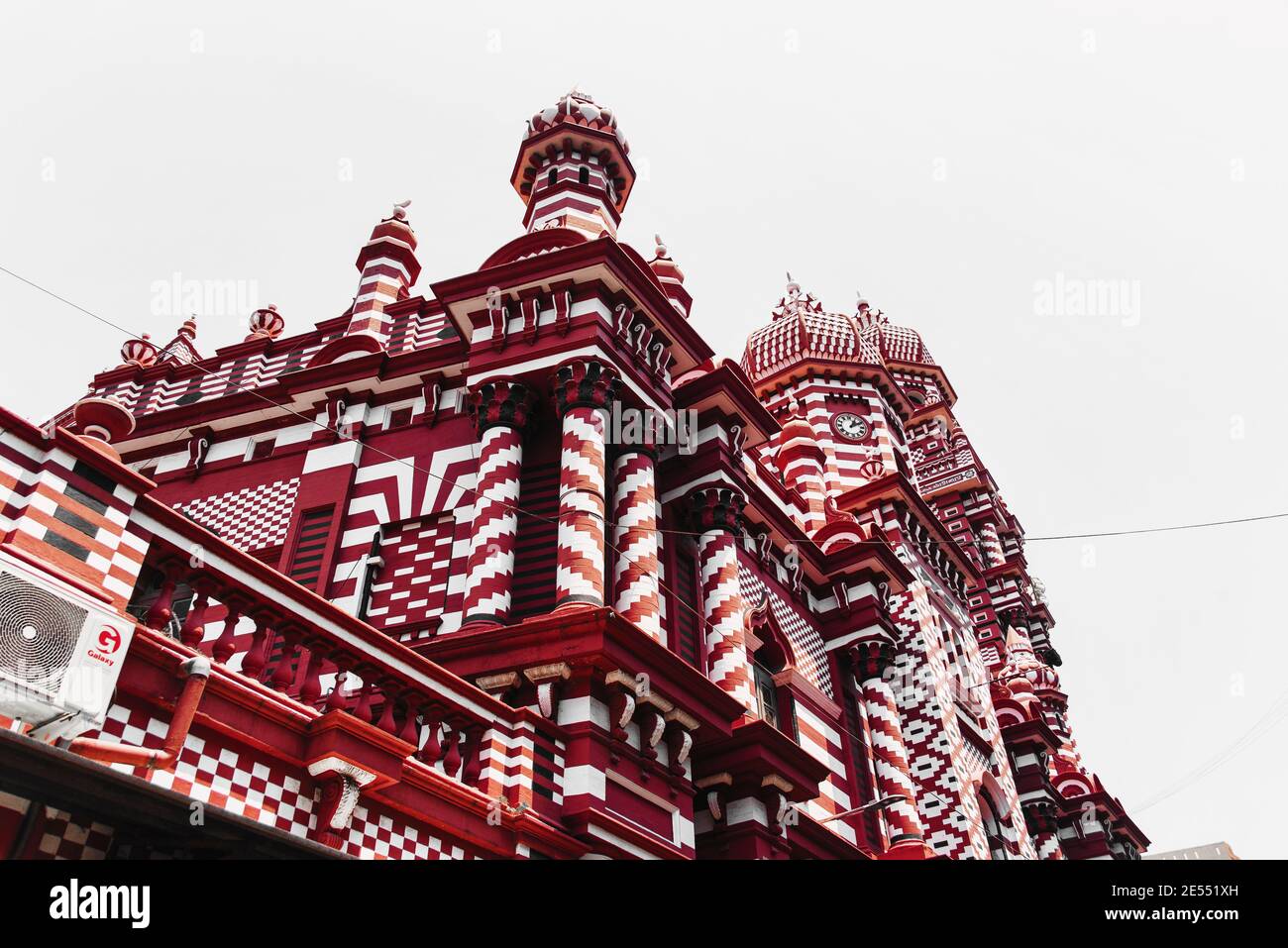 Red Masjid Mosque decorative brickwork of Jami ul Alfar Mosque minarets ...