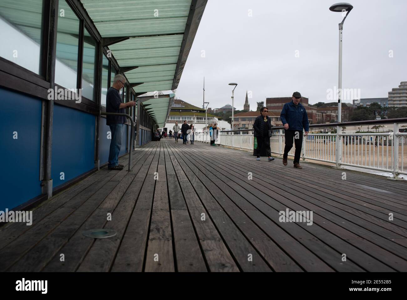 Bournemouth beach winter hi-res stock photography and images - Alamy