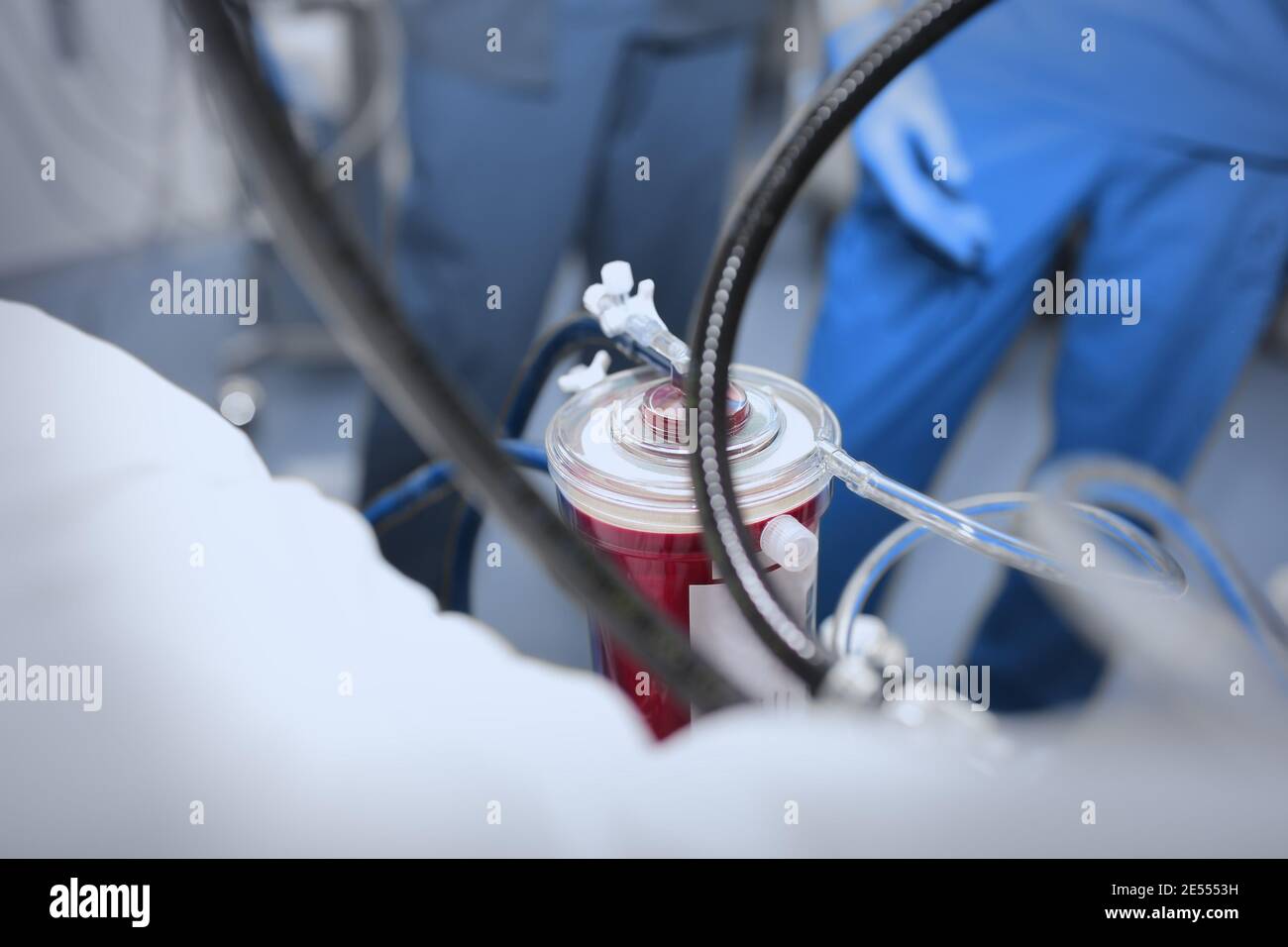 Oxygenator hi-res stock photography and images - Alamy