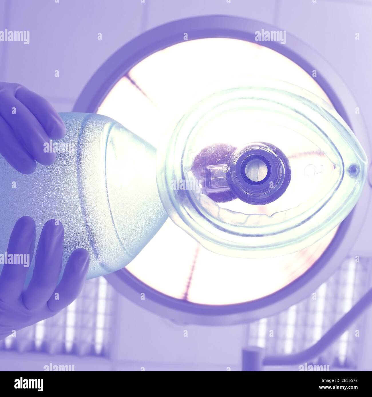 Hand surgery hi-res stock photography and images - Alamy