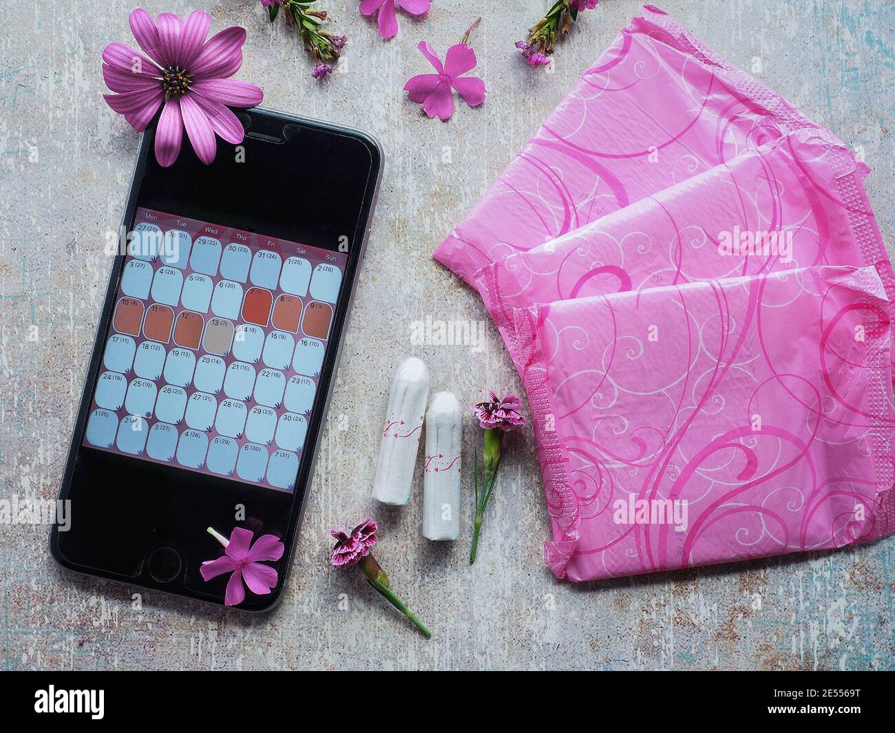 Female sanitary pads hi-res stock photography and images - Alamy