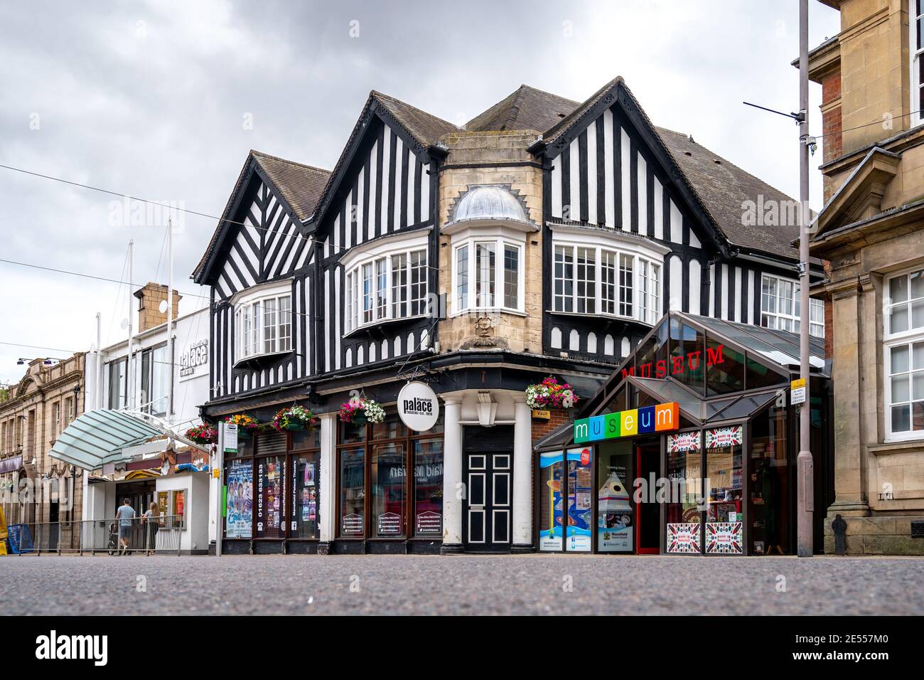 Mansfield market place hi-res stock photography and images - Alamy
