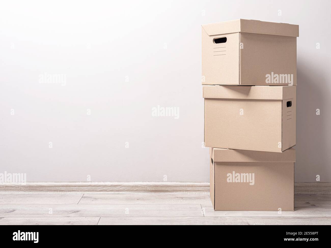Cardboard boxes flat stacked hi-res stock photography and images - Alamy
