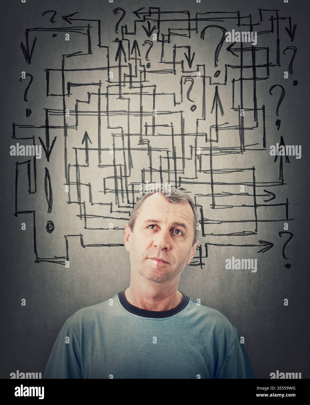 Mature man answer hi-res stock photography and images - Alamy