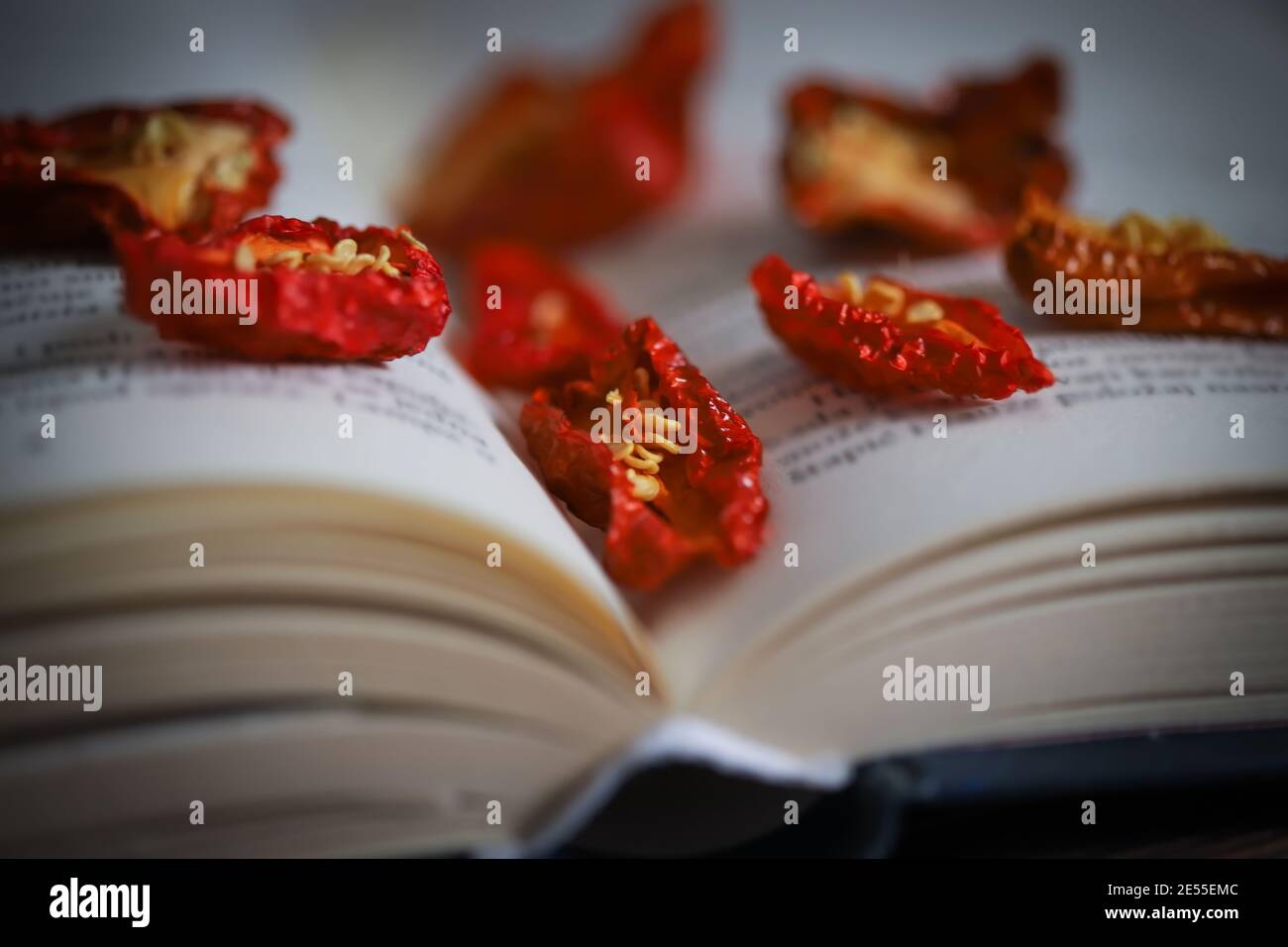 Capsicum seeds dry hi-res stock photography and images - Alamy