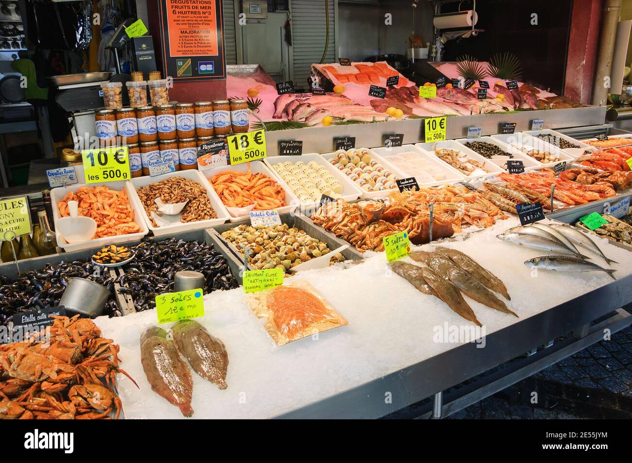 Harbor Port Produce Retail High Resolution Stock Photography and Images ...