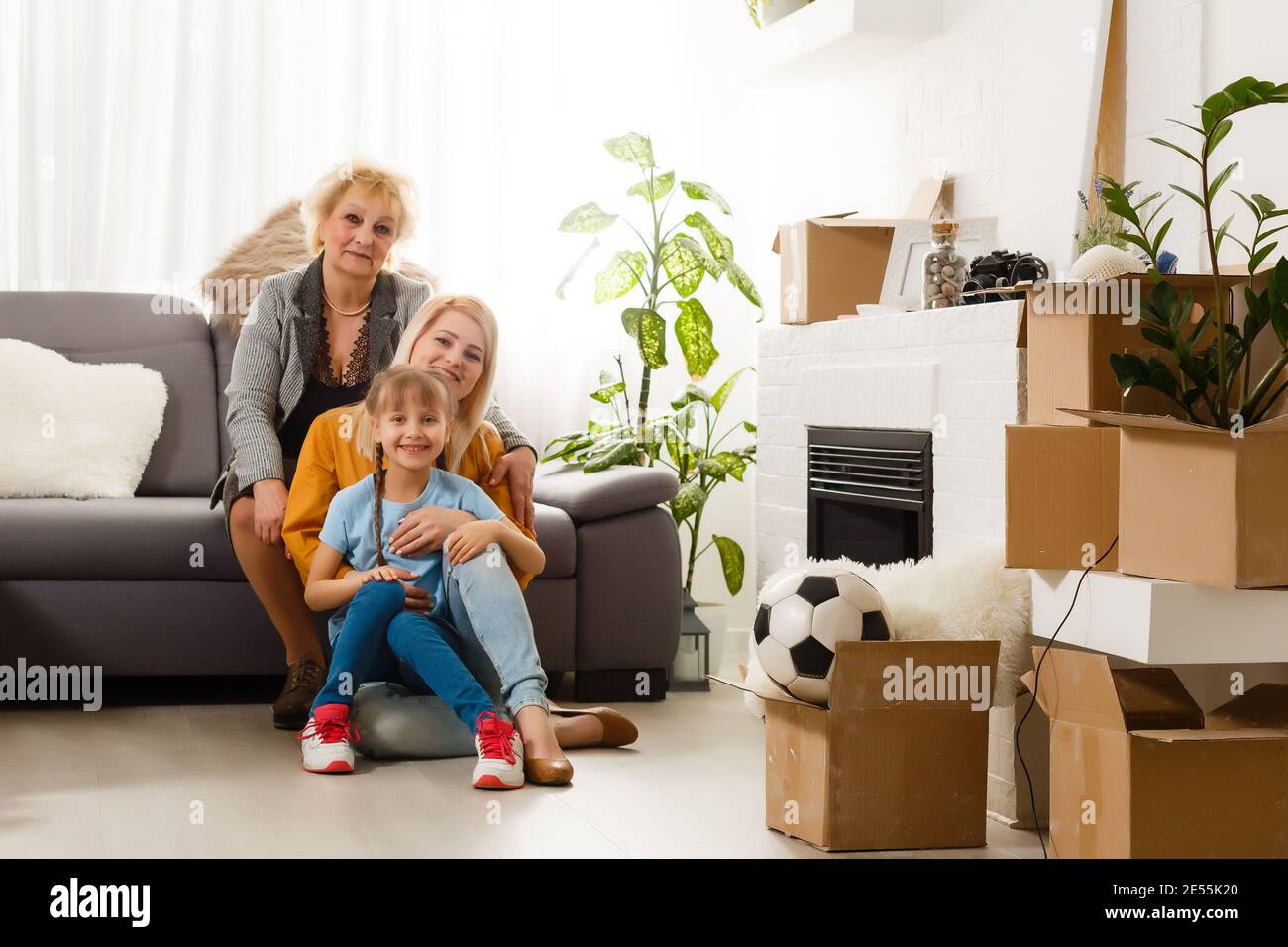 Person surrounded by stuff hi-res stock photography and images - Alamy