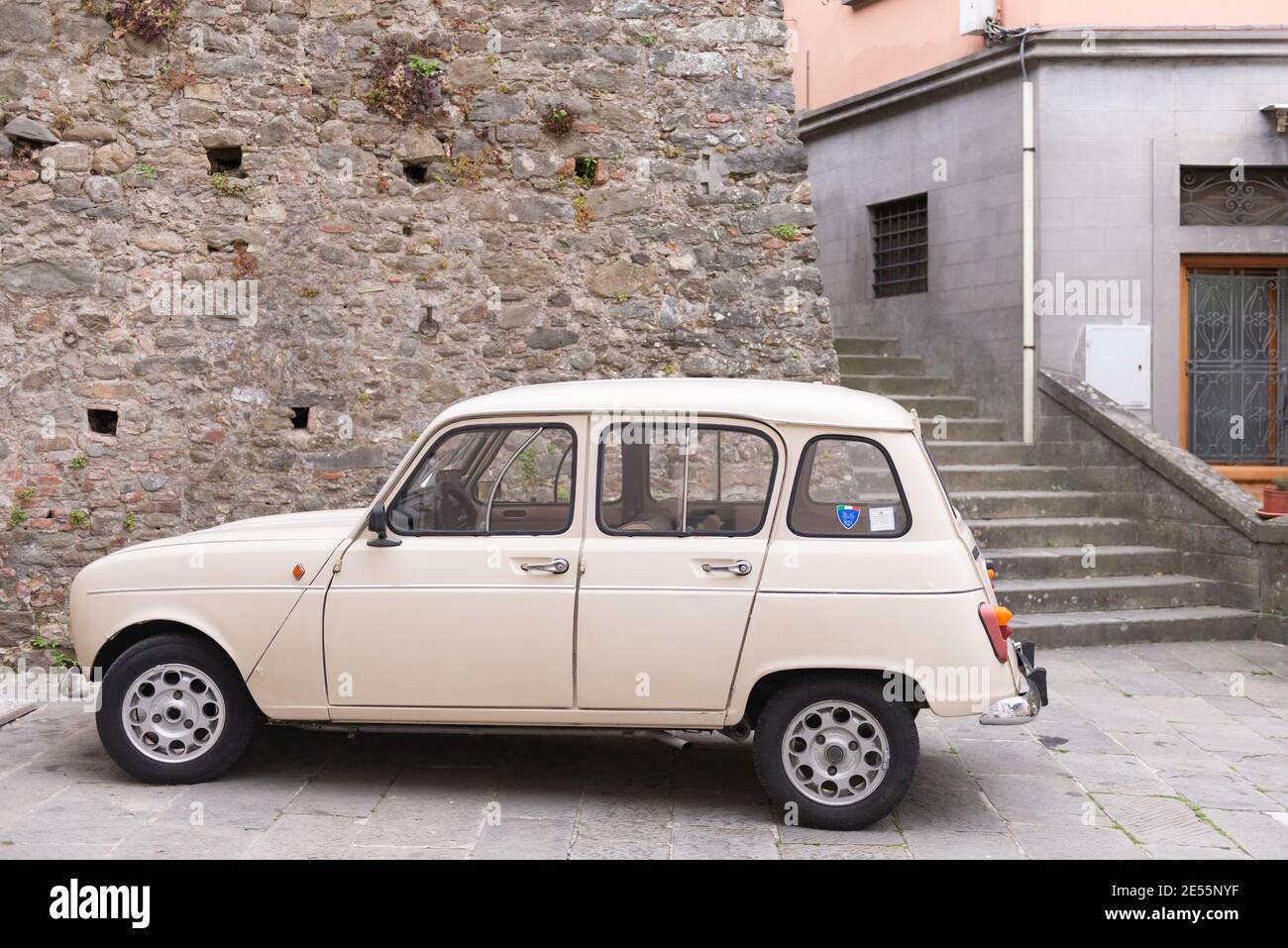 Old small car hi-res stock photography and images - Alamy