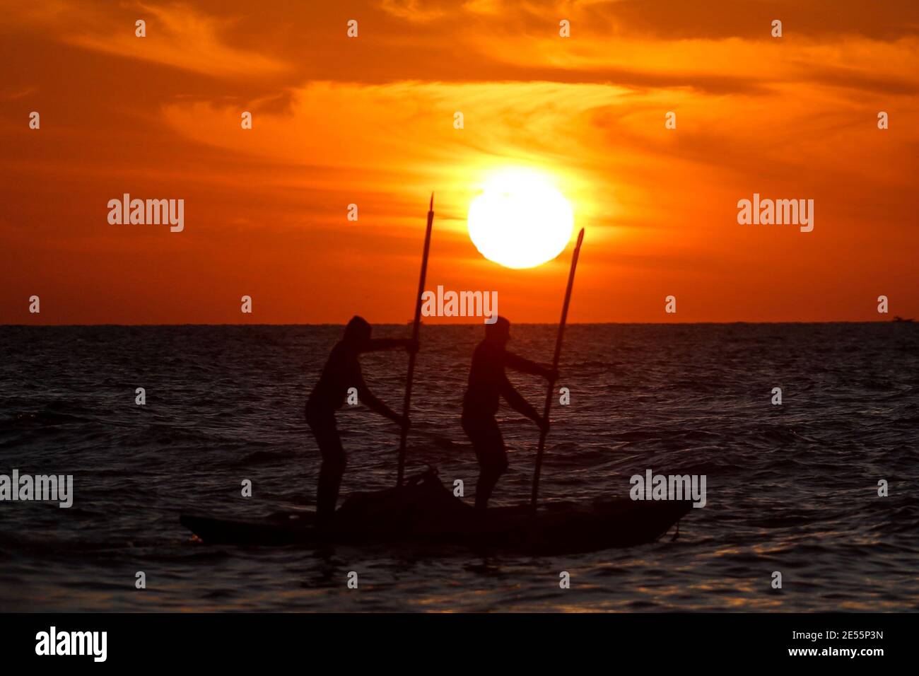 Deir Al-Balah, The Gaza Strip, Palestine. 26th Jan, 2021. Palestinians ...