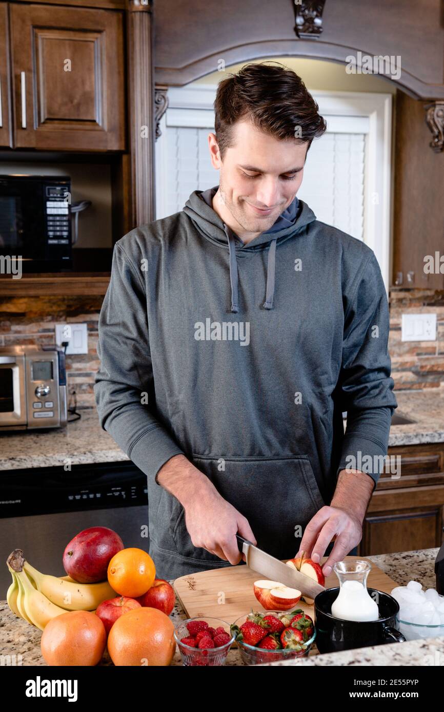 cutting an apple Stock Photo - Alamy