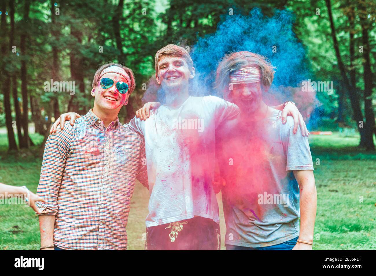 India holi fest hi-res stock photography and images - Alamy