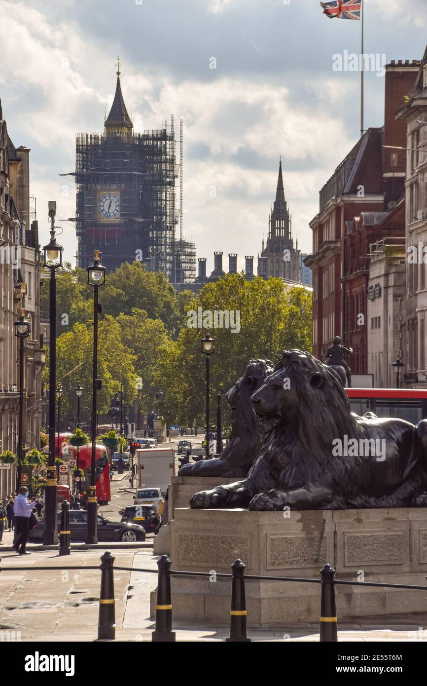 Statues covent garden london hi-res stock photography and images - Alamy