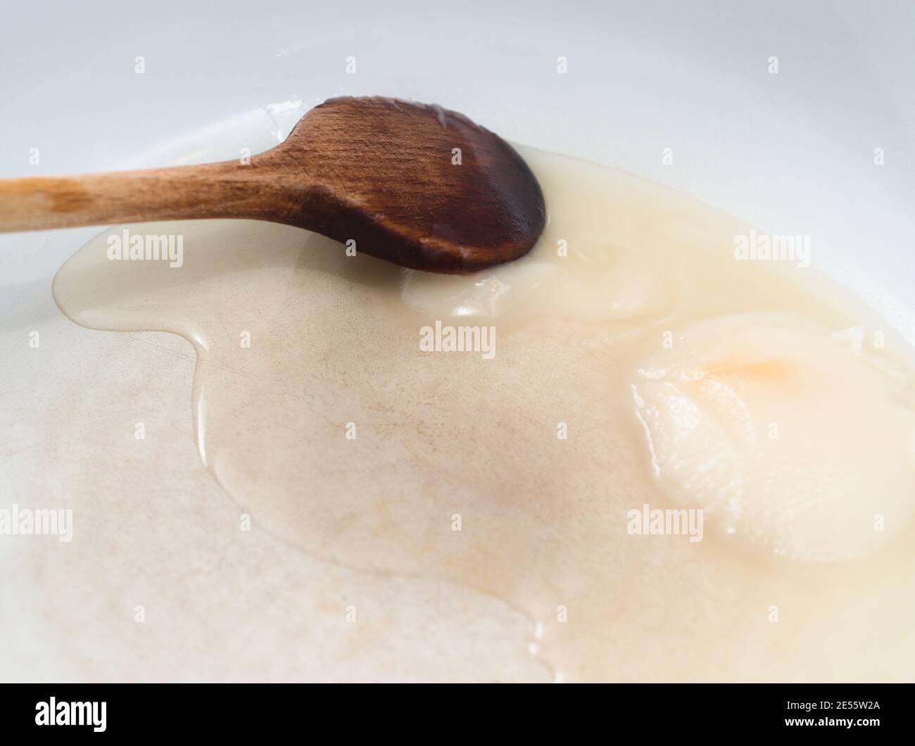 Melting spoon hi-res stock photography and images - Alamy