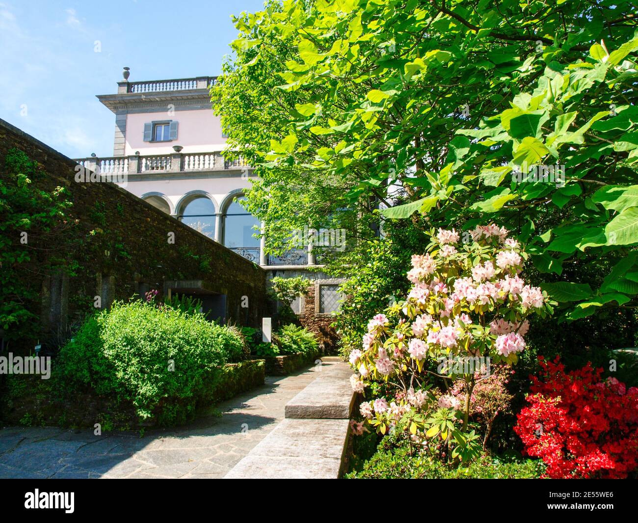Swiss style porch hi-res stock photography and images - Alamy