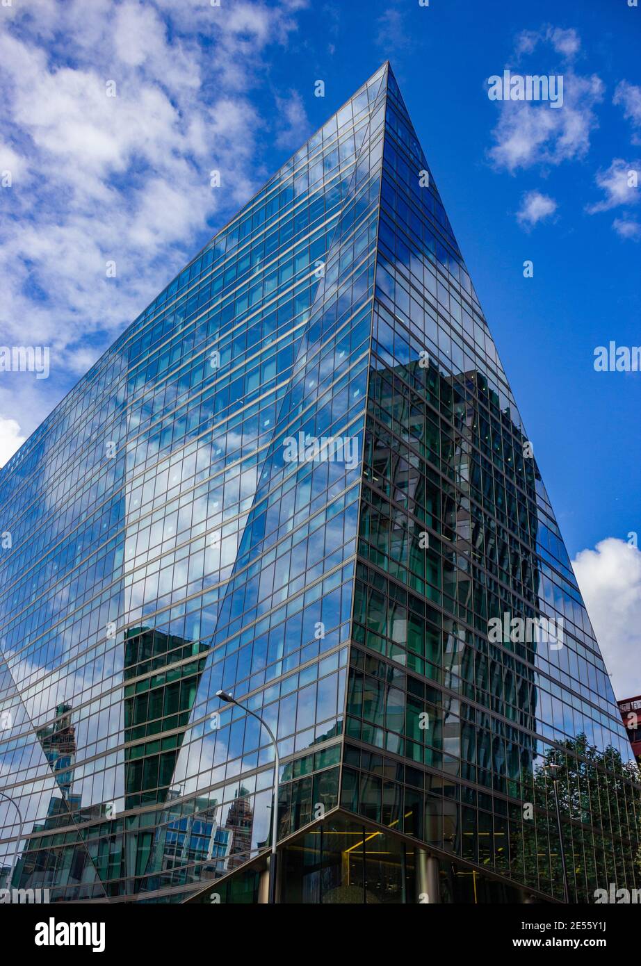Modern architecture of london hi-res stock photography and images - Alamy