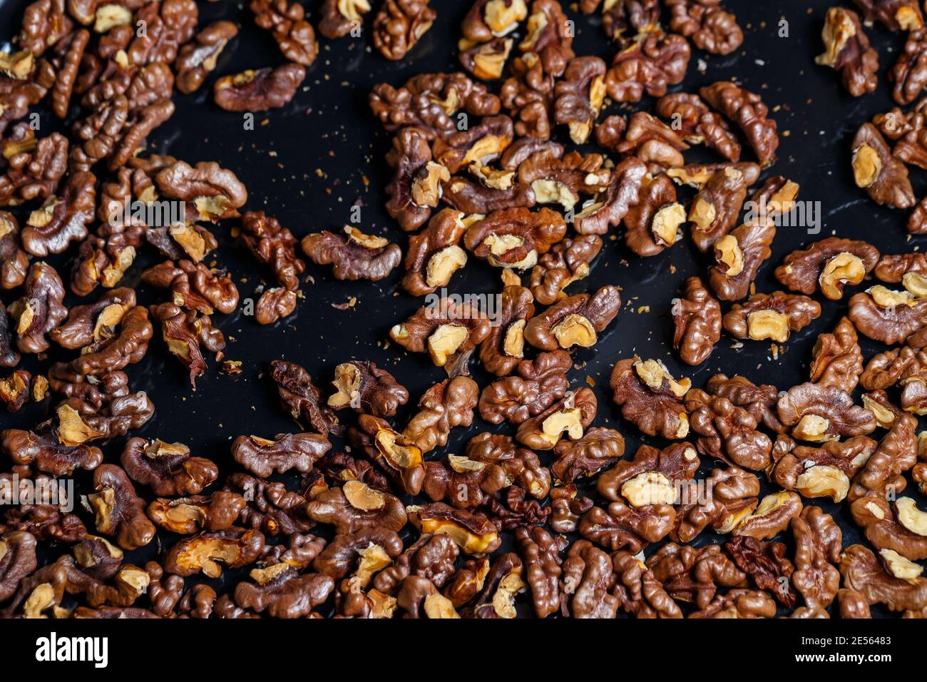 Roasted walnuts. Nuts help the brain work. Fatigue Food, Healthy Nuts ...