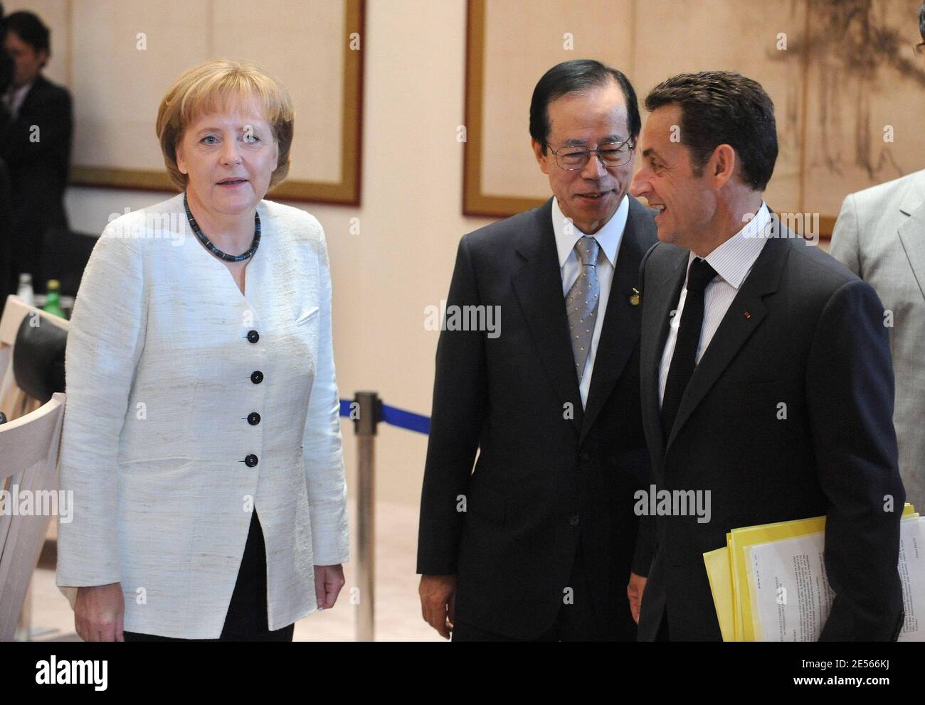 Angela Merkel, Yasuo Fakuda and Nicolas Sarkozy attend the first ...