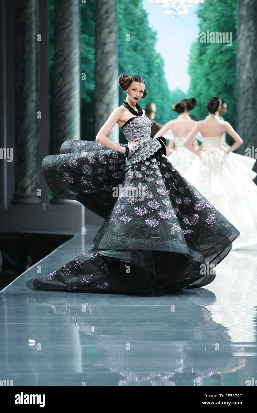 John galliano for dior fall winter 2008 2009 hi-res stock photography ...