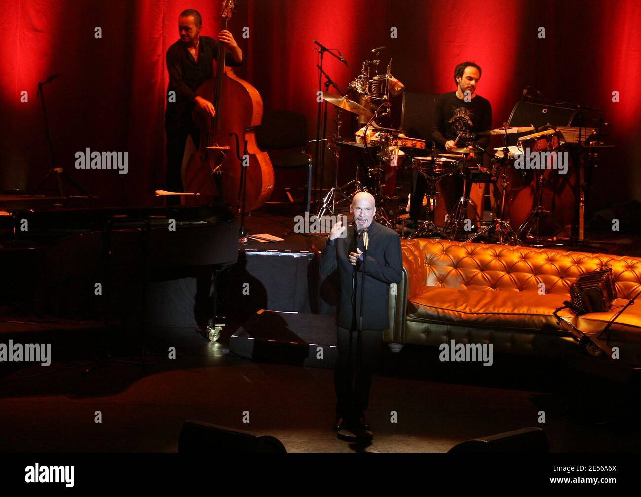 Florent pagny concert hi-res stock photography and images - Alamy