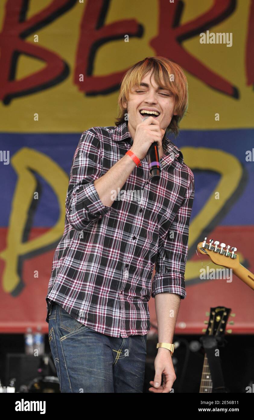 Christopher French Singer