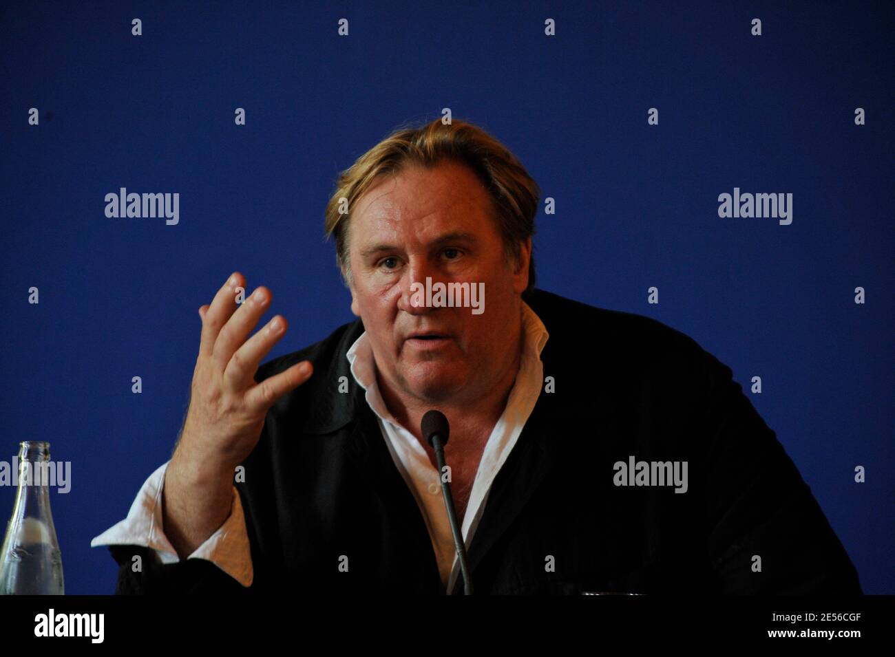 Launch plan hi-res stock photography and images - Alamy