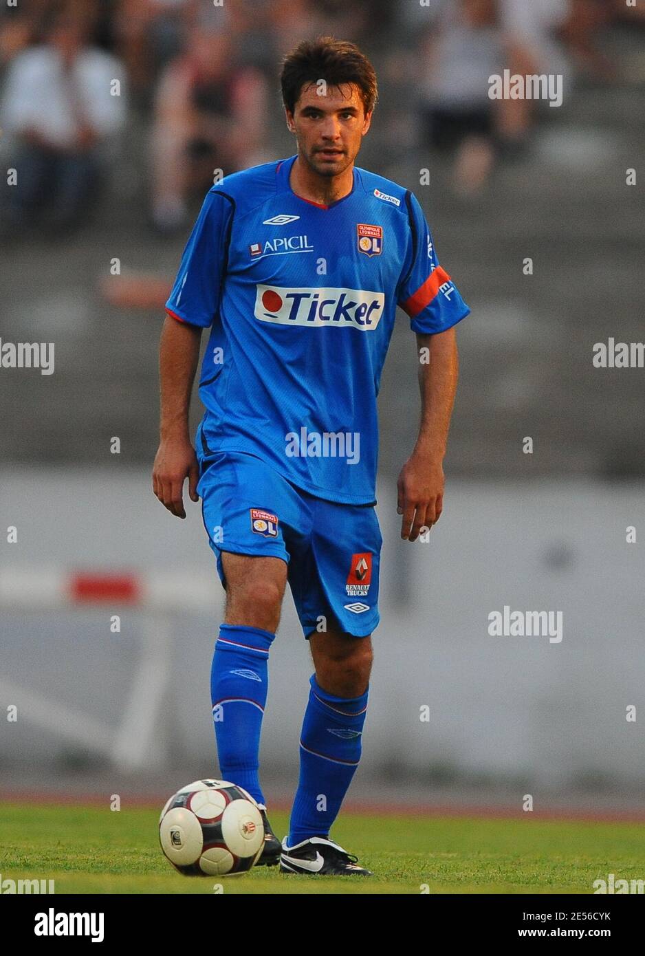 Jeremy pied olympique lyon hi-res stock photography and images - Alamy