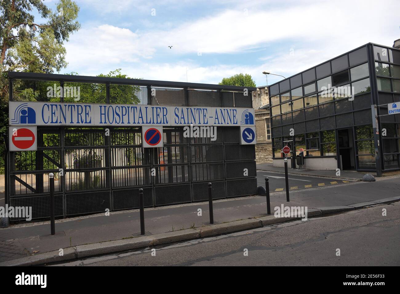 Sainte Anne Psychiatric Hospital Paris France at Caitlyn Lavater blog