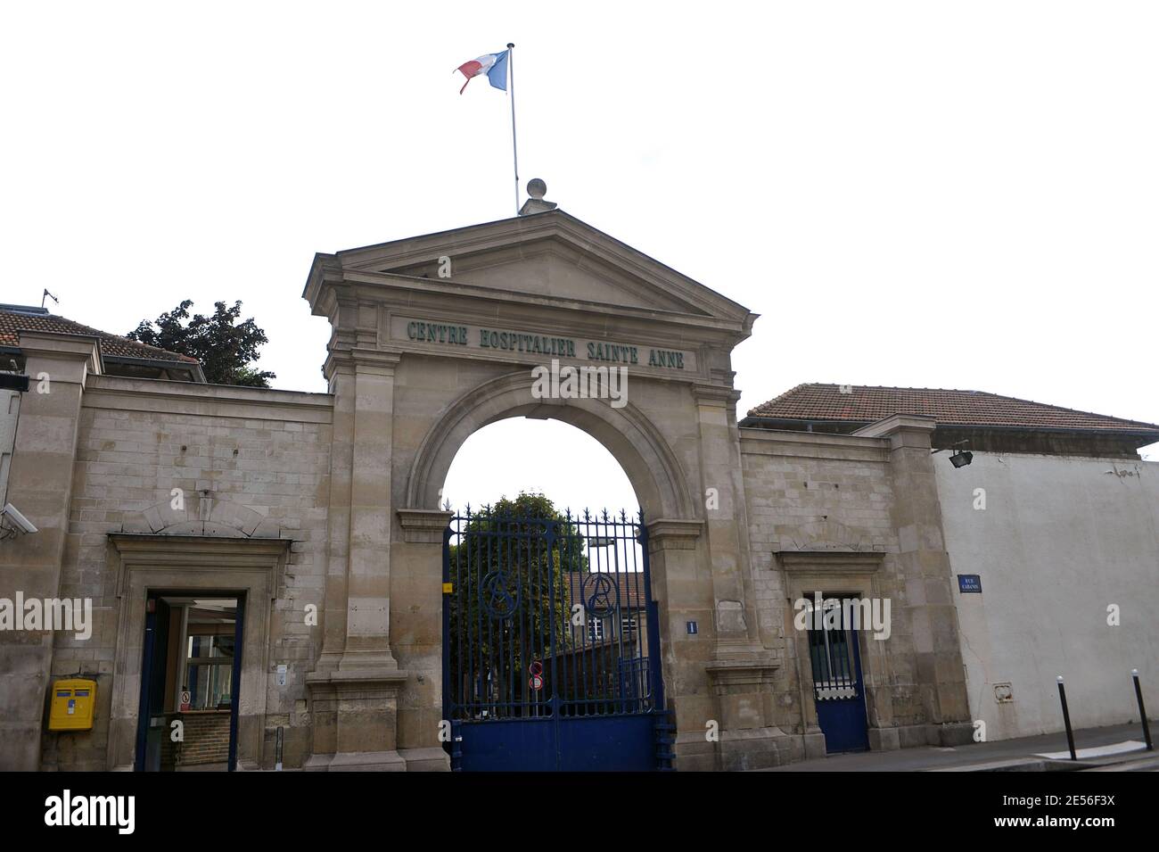 Sainte Anne Psychiatric Hospital Paris France at Caitlyn Lavater blog