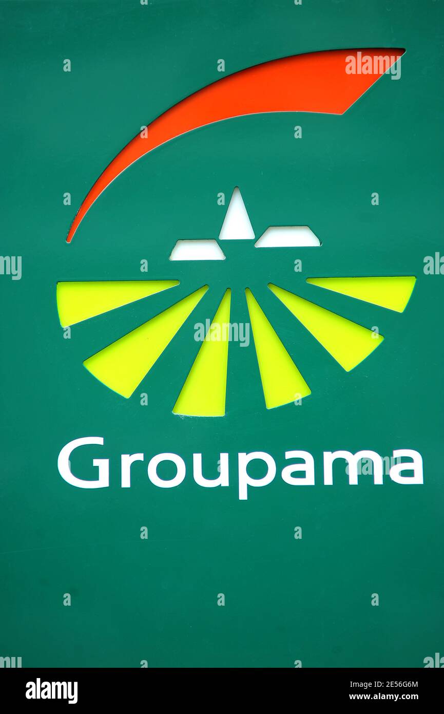 Groupama logo hi-res stock photography and images - Alamy