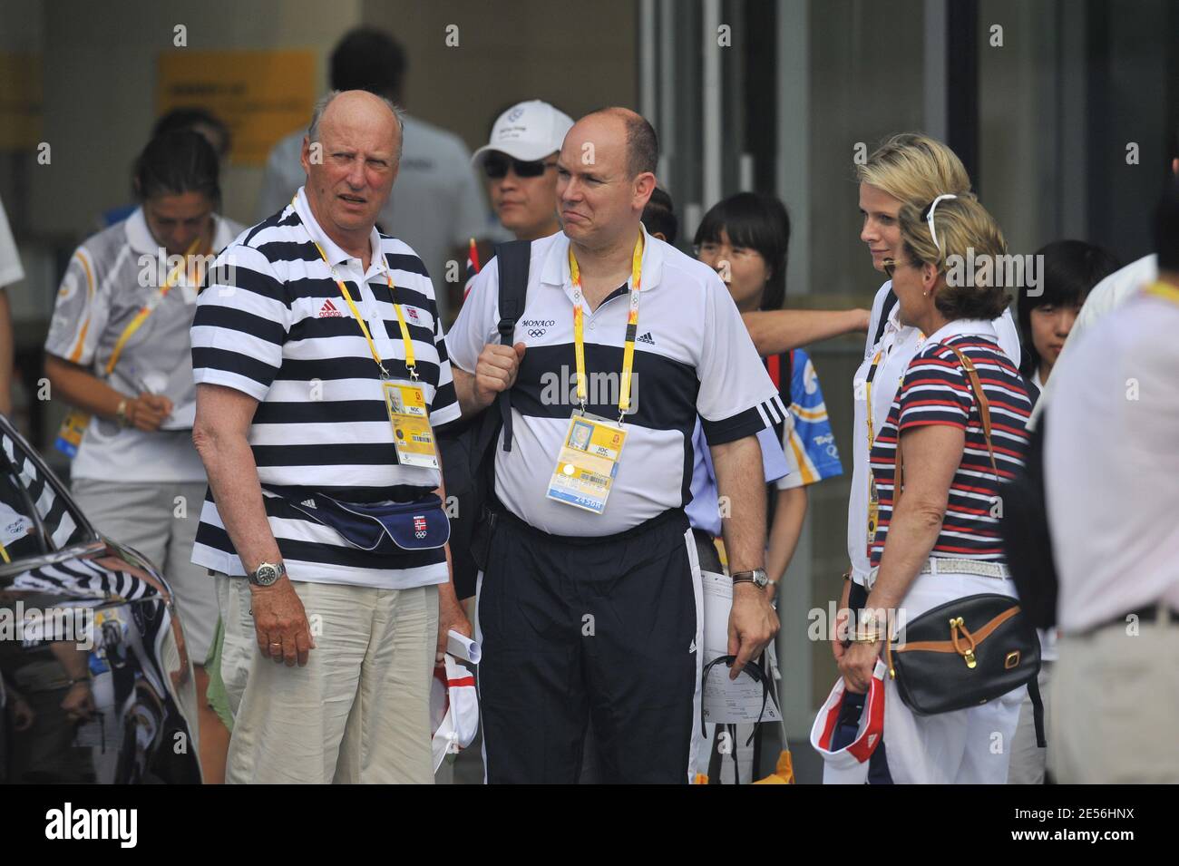 HSH Prince Albert II of Monaco and Charlene Wittstock meet Queen Sonja ...