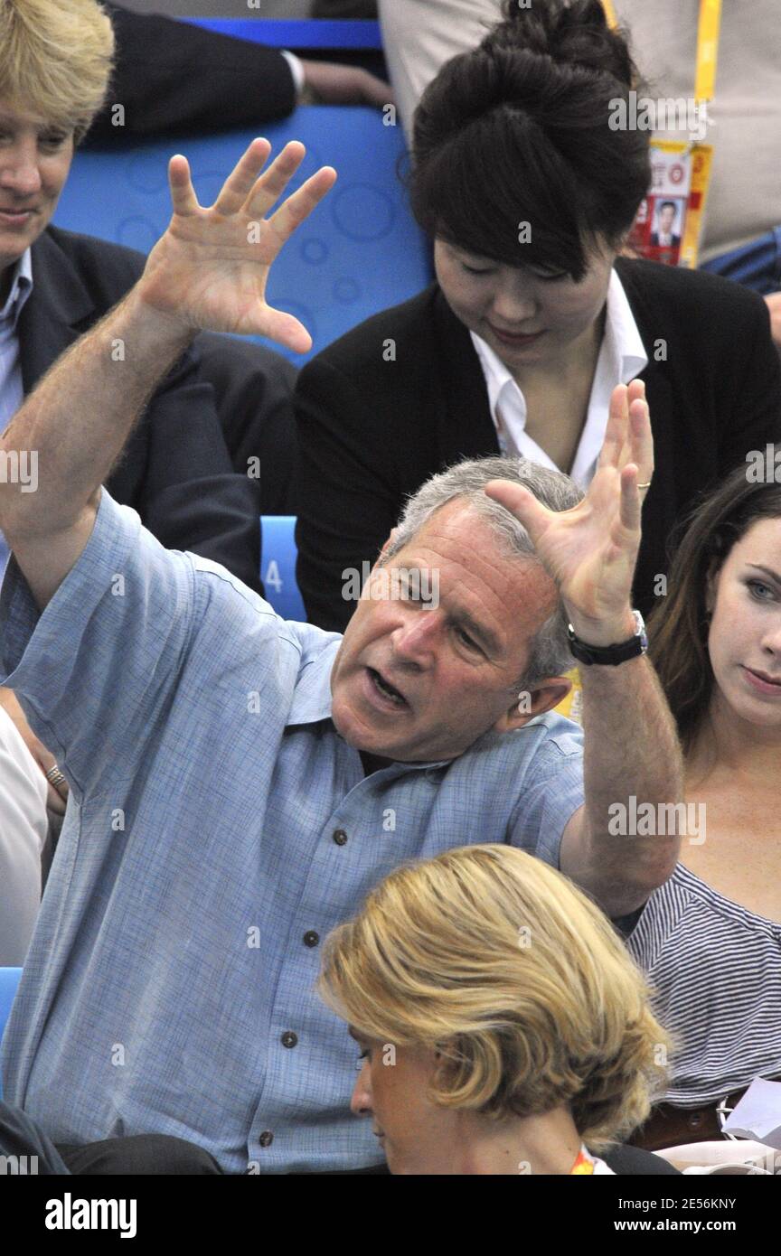 US president George W Bush, his wife Laura and Daughter Barbara atttend ...