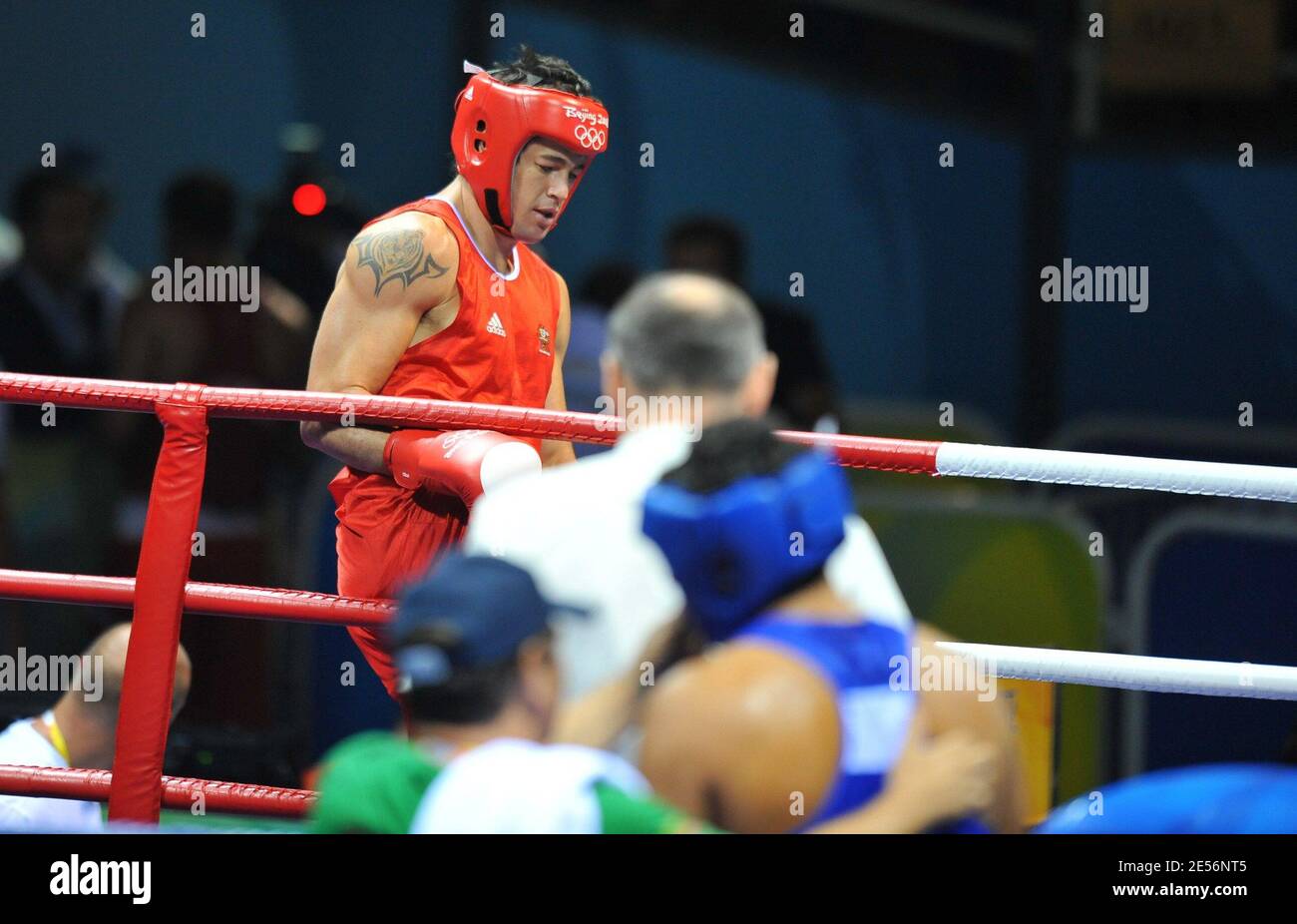 Australia's boxer Brad Pitt begins his fight category 91 Weight in the ...