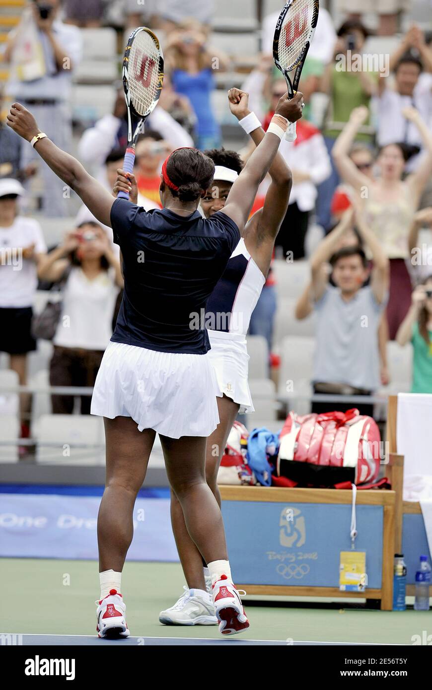 USA's Serena Williams and Venus Williams defeats 6-2, 6-0, Spain's ...