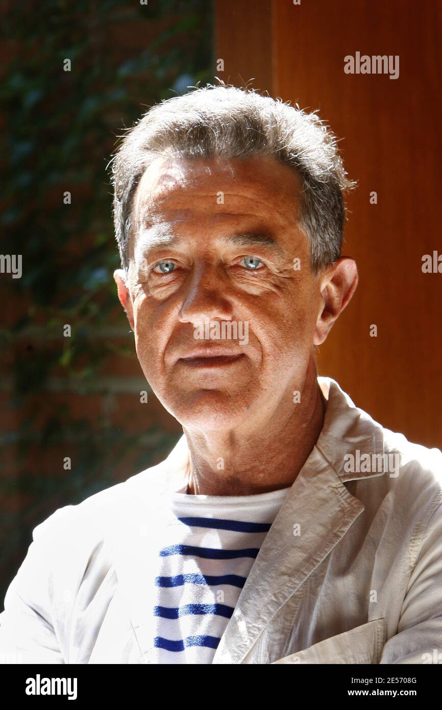 Cochet yves hi-res stock photography and images - Alamy