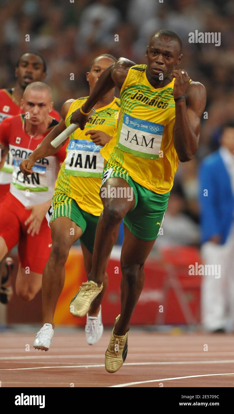 Jamaica 4x100 relais hi-res stock photography and images - Alamy