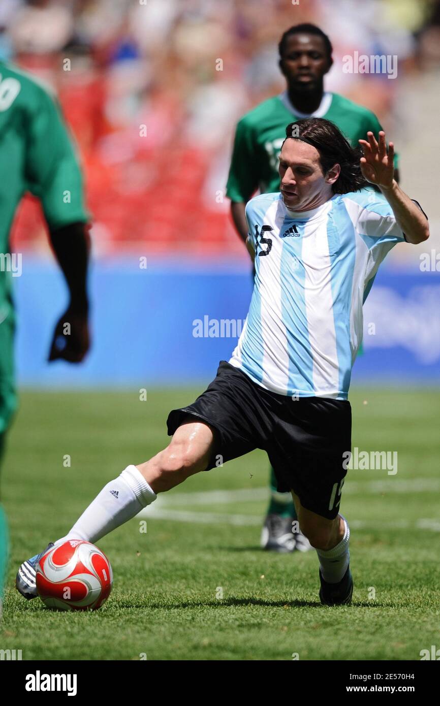 Lionel messi argentina 2008 hi-res stock photography and images - Alamy