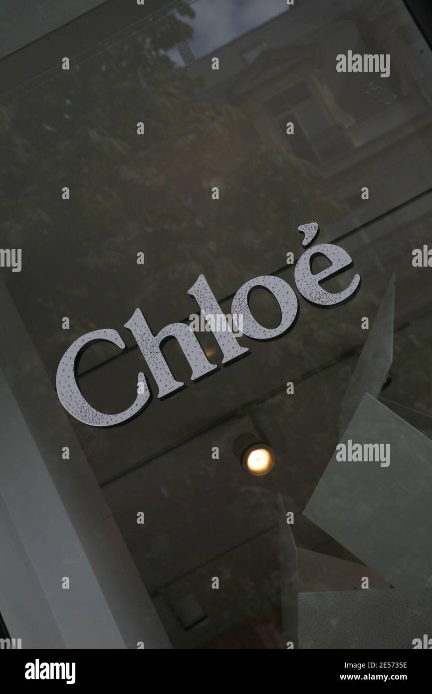 Chloe marque hi-res stock photography and images - Alamy