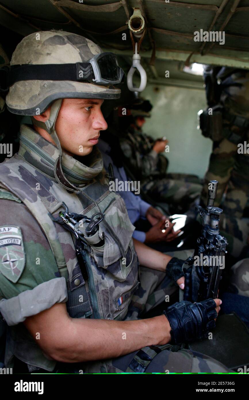 Security force assistance regiment hi-res stock photography and images ...