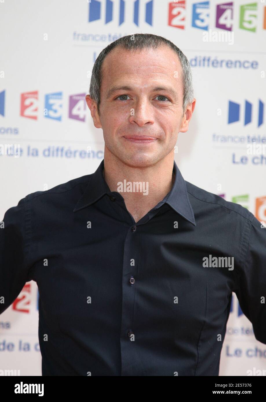TV presenter Samuel Etienne attends the press conference of 'France ...