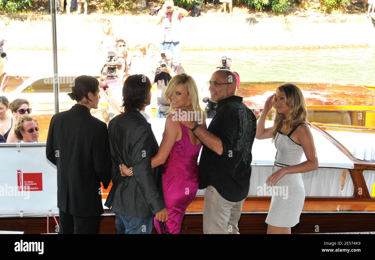 L r actors jd pardo hi-res stock photography and images - Alamy