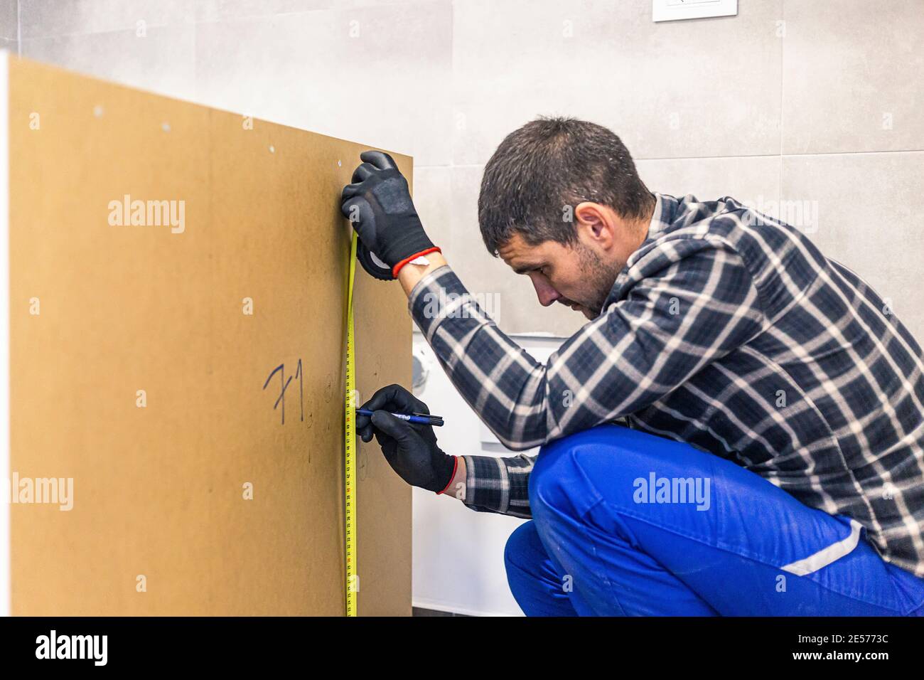 Meter cabinets hi-res stock photography and images - Alamy