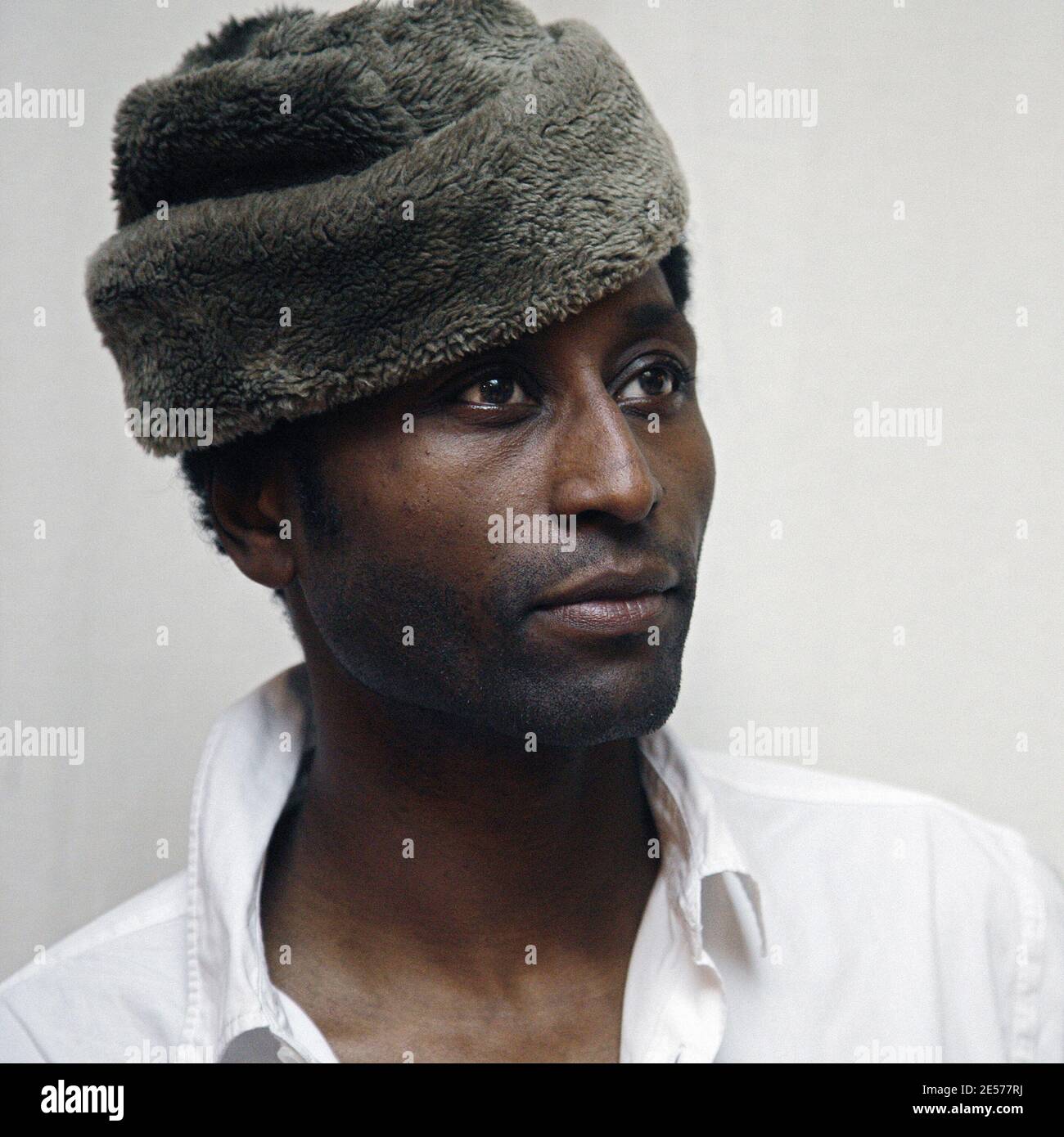 Keziah jones hi-res stock photography and images - Alamy