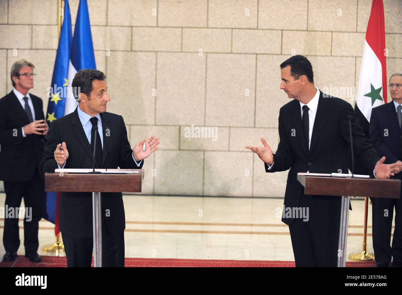 Bachar el assad damascus hi-res stock photography and images - Alamy