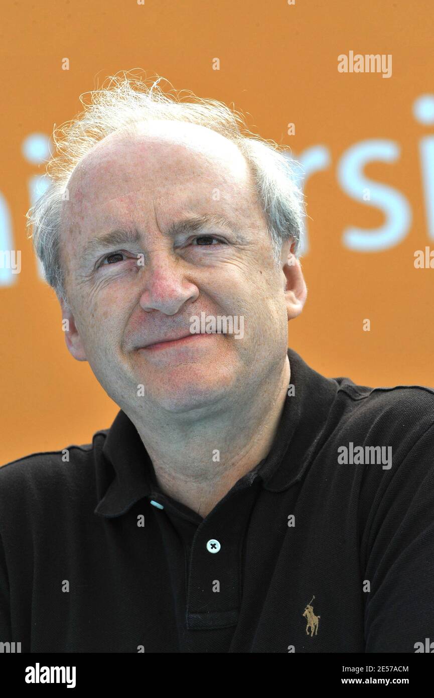Hubert vedrine hi-res stock photography and images - Alamy