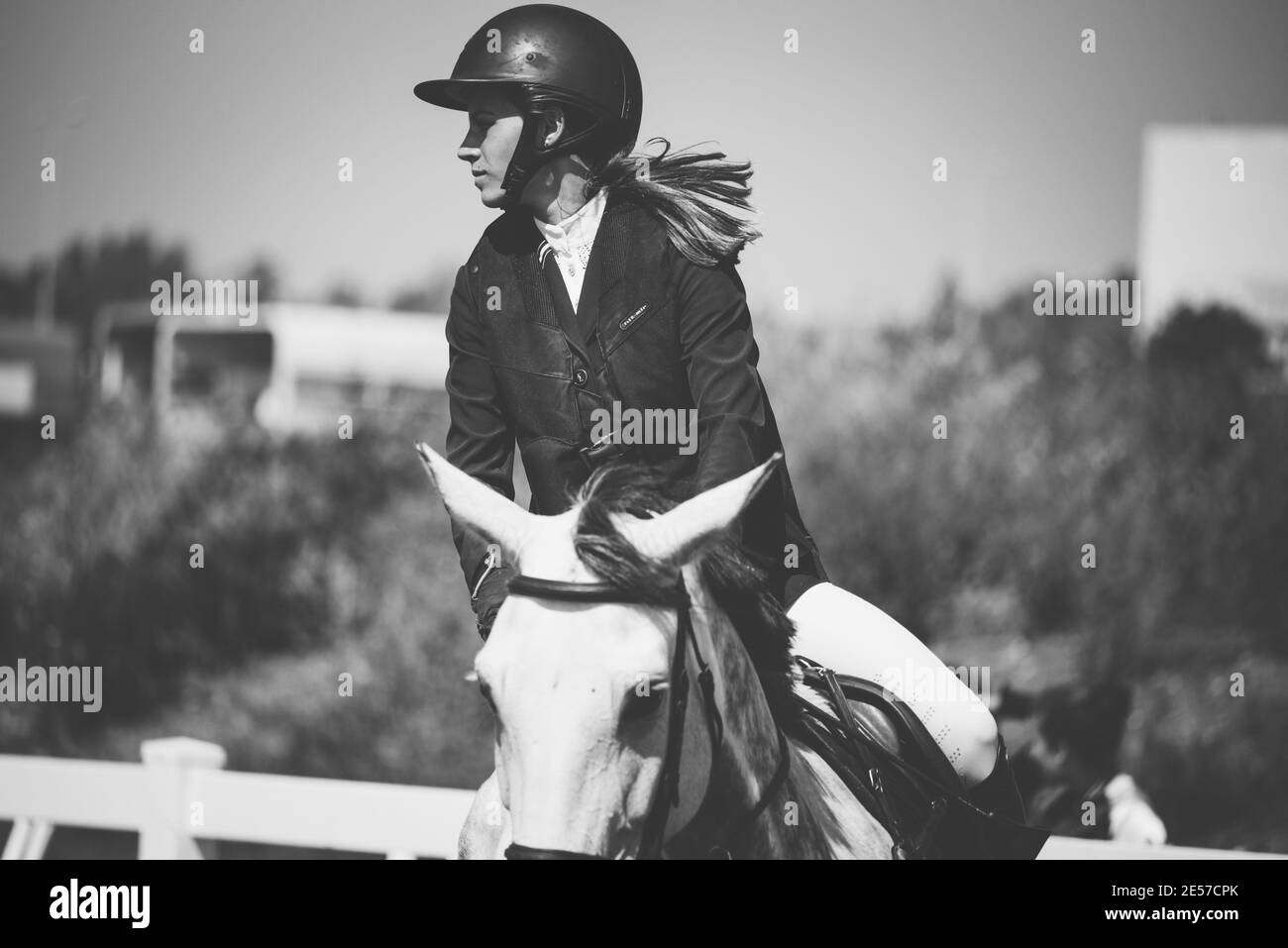 Jockey jumping sport Black and White Stock Photos & Images - Alamy