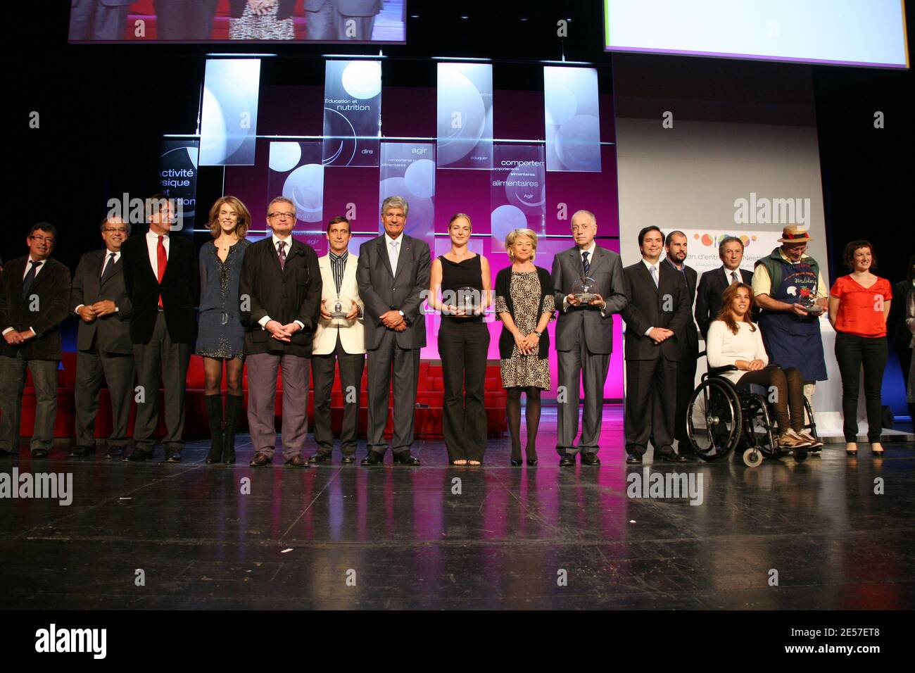 Luc Ferry, Jean-Luc Petitrenaud, Michel Drucker, Julie Andrieu, Sandra ...