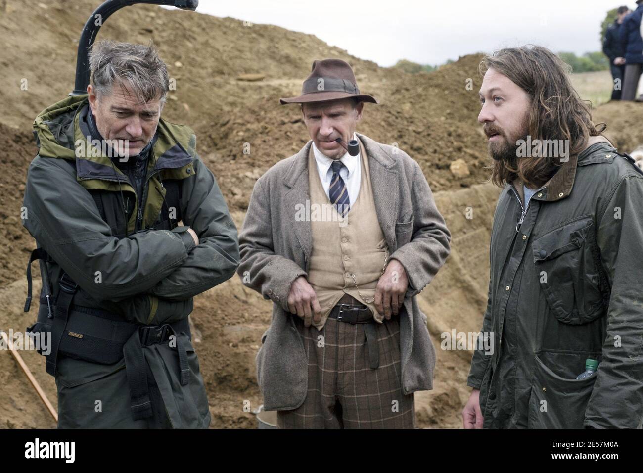 THE DIG, from left: director of photography Mike Eley, Ralph Fiennes ...