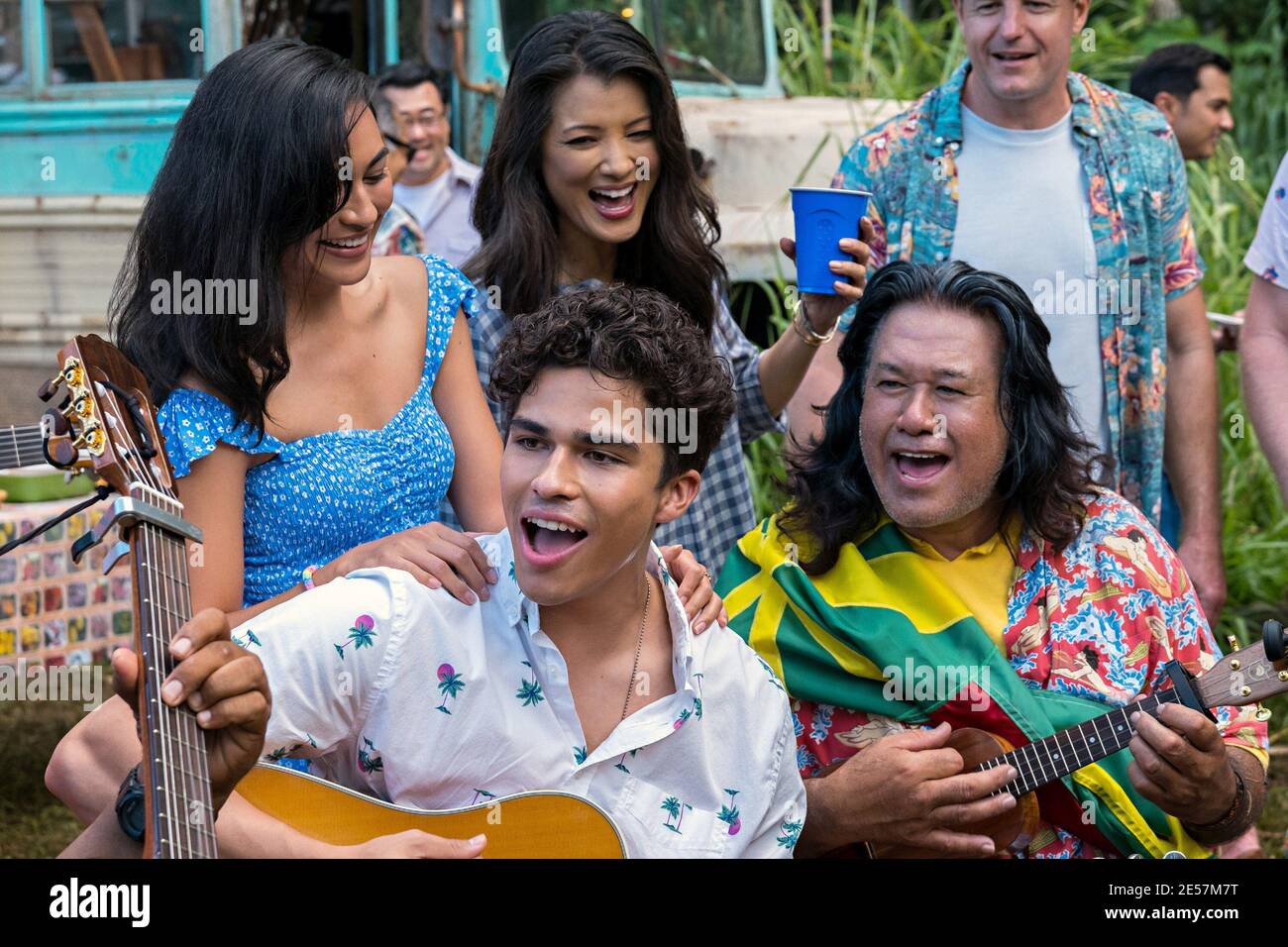 FINDING OHANA, (aka FINDING OHANA), from left: Lindsay Watson, Alex ...